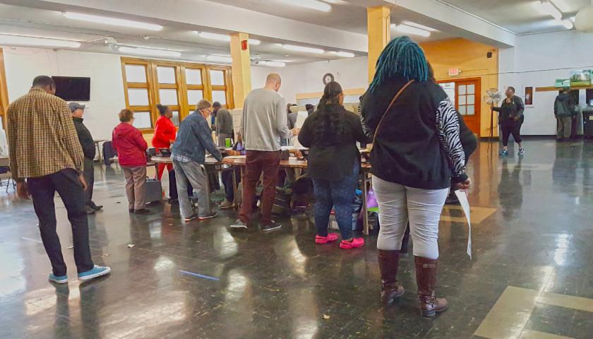 people-voting-in-line_840x480-1 – The Constitution Study